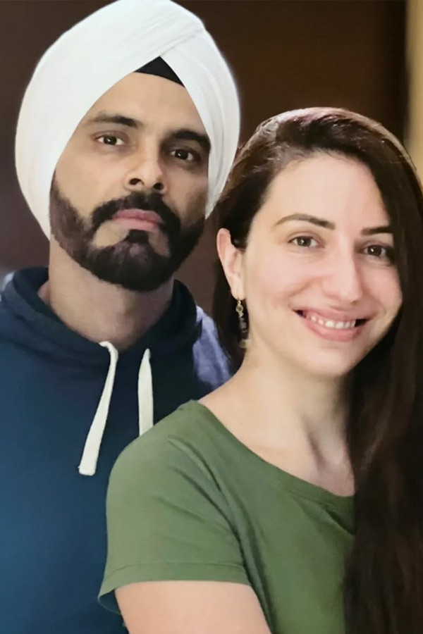 ఇతడేమో టాలీవుడ్ విలన్‌.. భార్య విదేశీ సింగర్.. గుర్తుపట్టారా? (ఫొటోలు) | Actor Raghu Ram And His ...